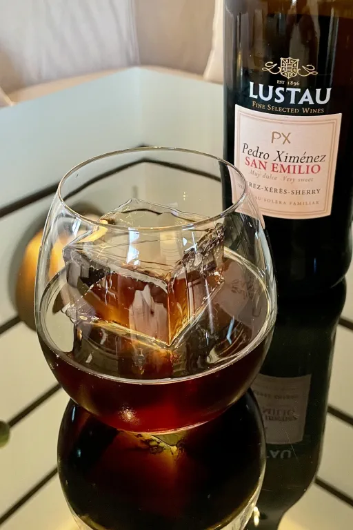 Midnight In Jerez Cocktail Recipe | Master Bartender