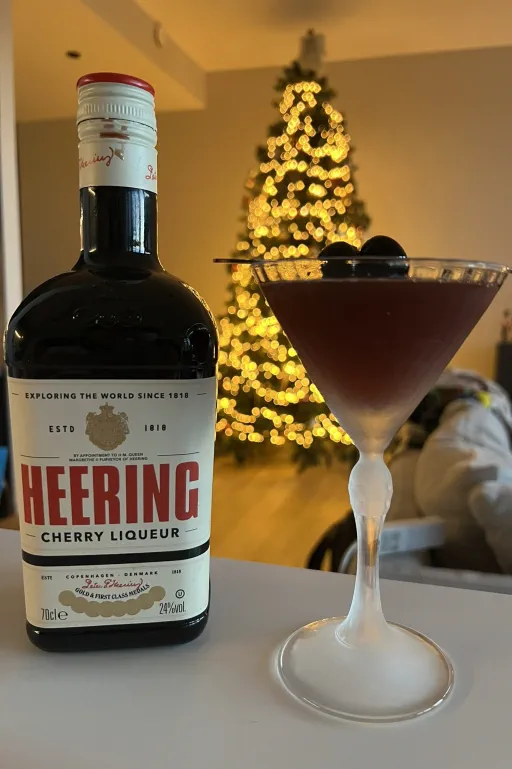 Somewhere In My Memory Cocktail Recipe | Discerning Drinker