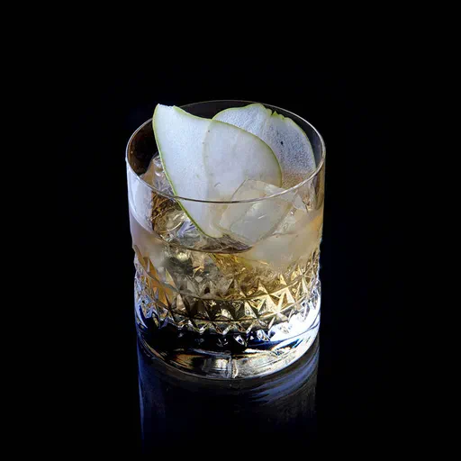 Pear and Praline Cocktail Recipe