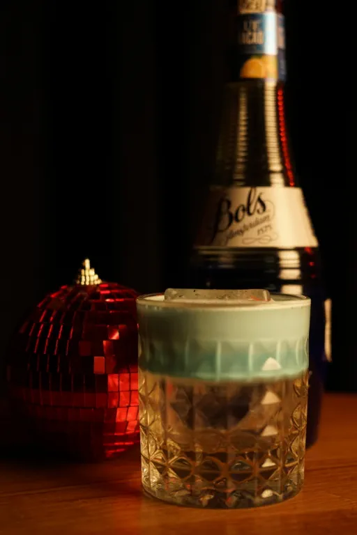 Electric Mirage Cocktail Recipe | Master Bartender