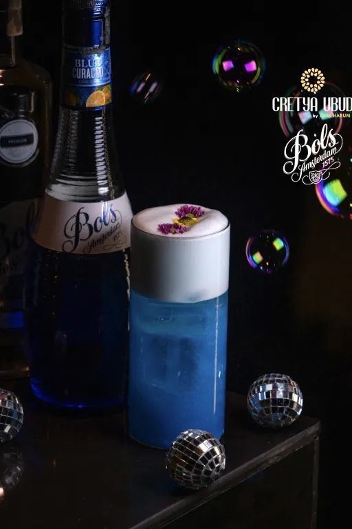 Hula In Hawai Cocktail Recipe | Master Bartender