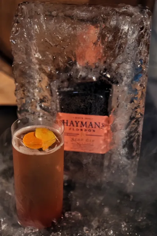 Lead To East Cocktail Recipe | Master Bartender