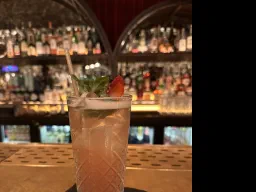 Tom's Berry Blitz Cocktail Recipe | Master Bartender