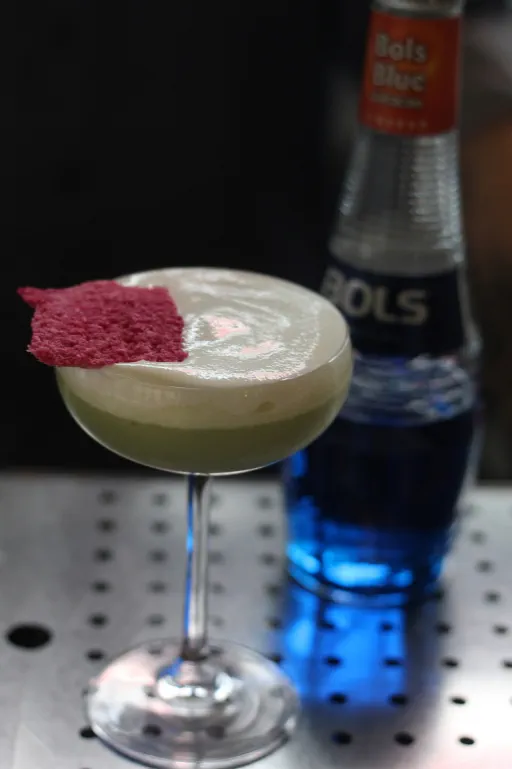 Funky Lagoon Cocktail Recipe | Master Bartender